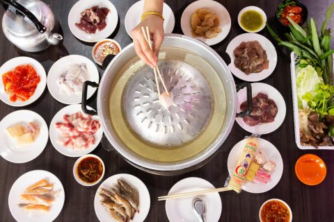 Enjoy the Convenience & Delight of Thai Food Mookata Set Delivery